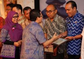 PDAM Badung Raih Penghargaan WP Dengan Kontribusi Pembayaran Pajak ...